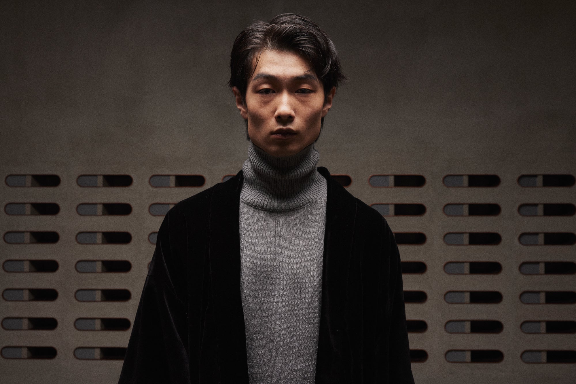 YANABA ONLINE — ハンドメイドのニットウェアブランド、YANABAの公式オンラインストアです。